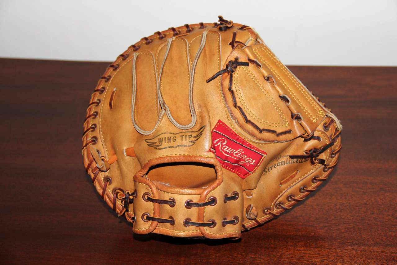 Johnny Bench Rawlings HOH Back | Catchers Mitts | Rawlings | Baseball ...