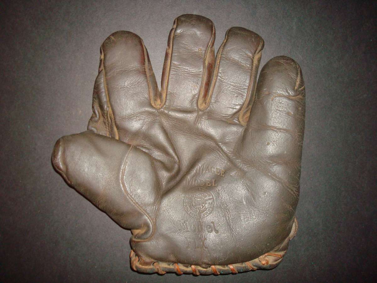 Victor, Wright & Ditson FLX Magee Model 1 Inch Web Front | Wright ...